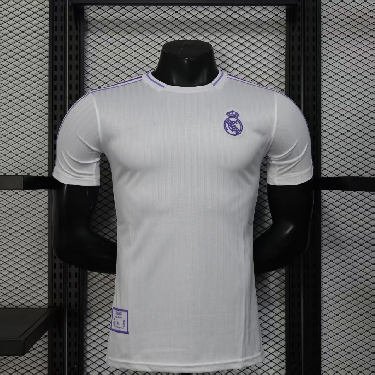 Real Madrid Jersey 25/26 Player Version – CAVAPETER